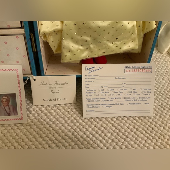 Toys | Authentic Snow White Trunk Set Doll Collection By Madame ...